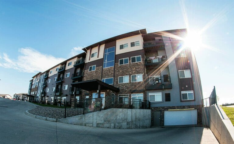 West Ridge Apartments - Roers