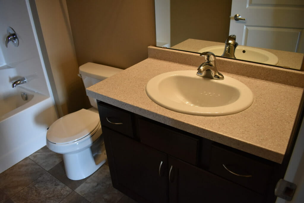 West Ridge Apartments - Roers