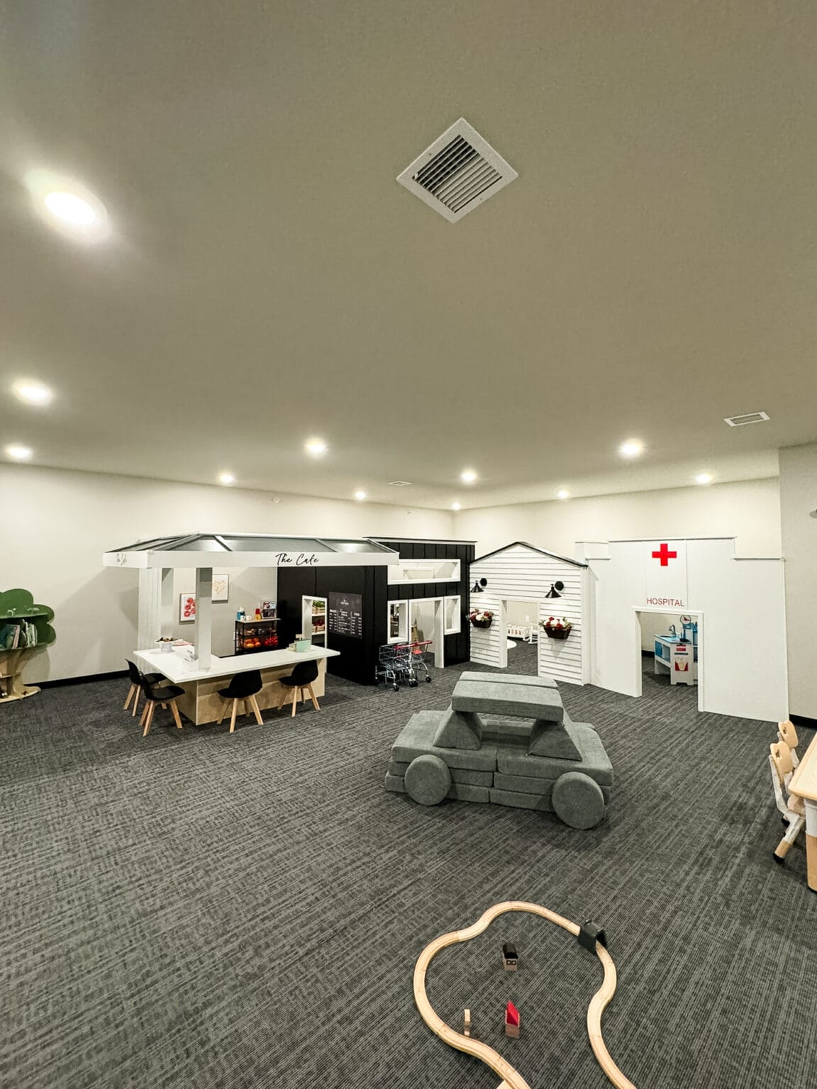 The Metropolitan - Roers